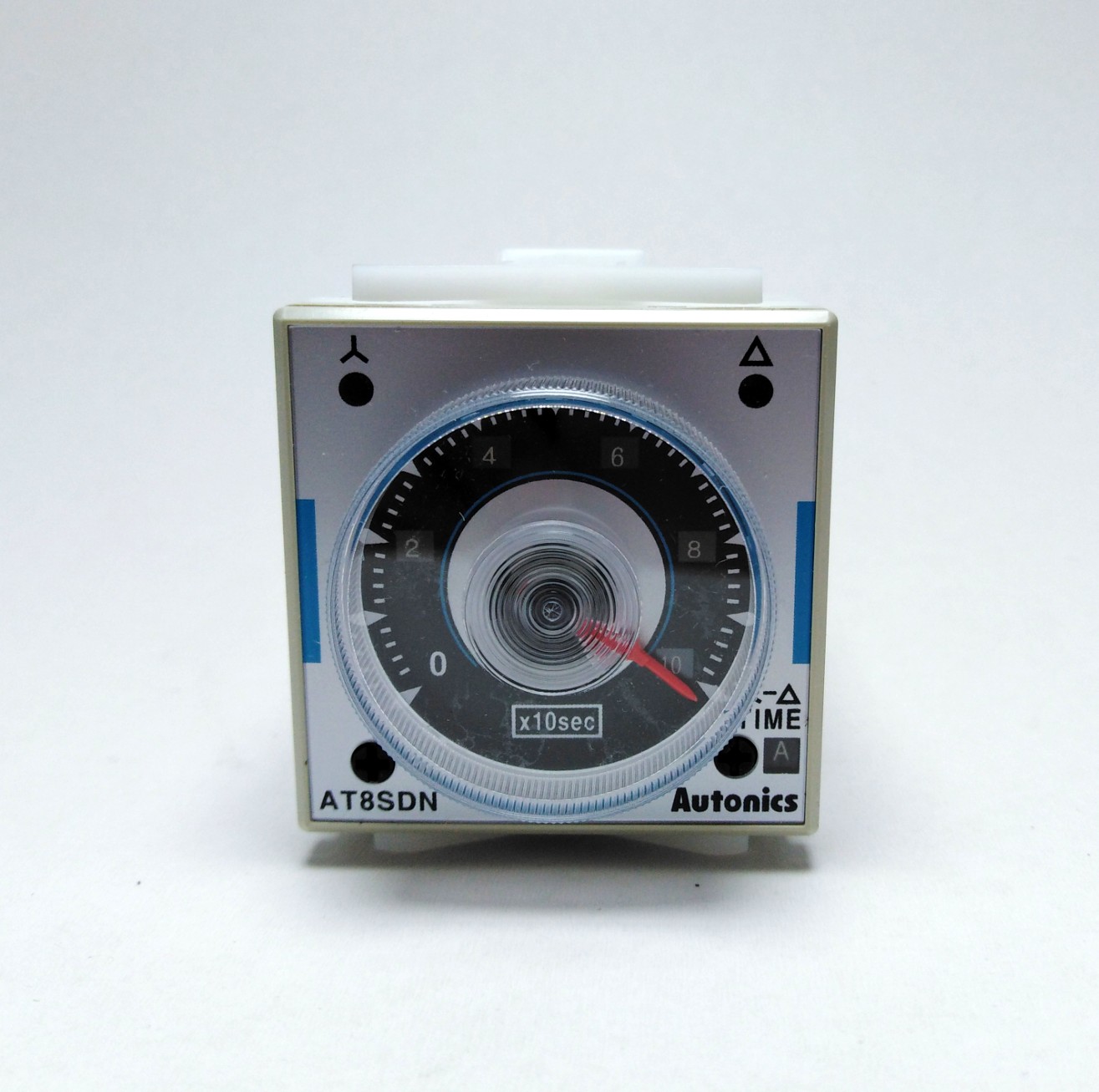 TIMER ESTRELLA DELTA AUTONICS 8P